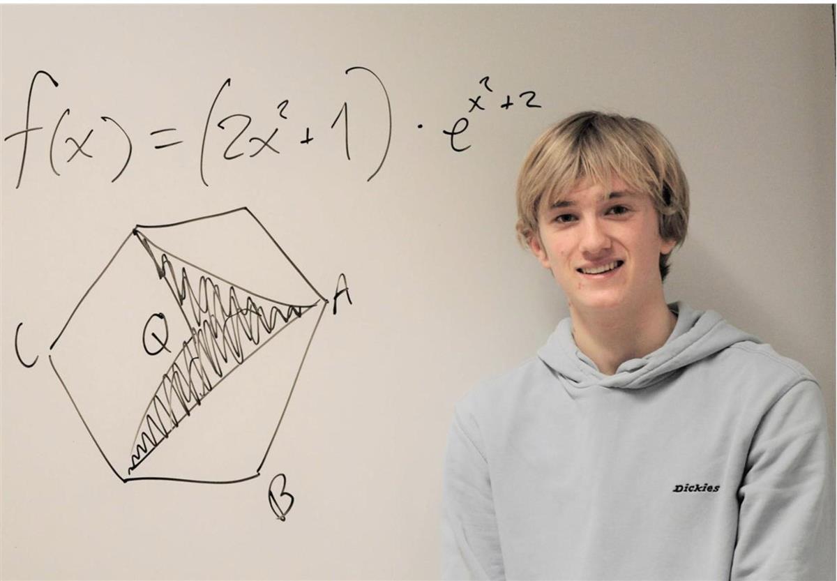 Mattehode i Norgestoppen - Tangen videregående skole